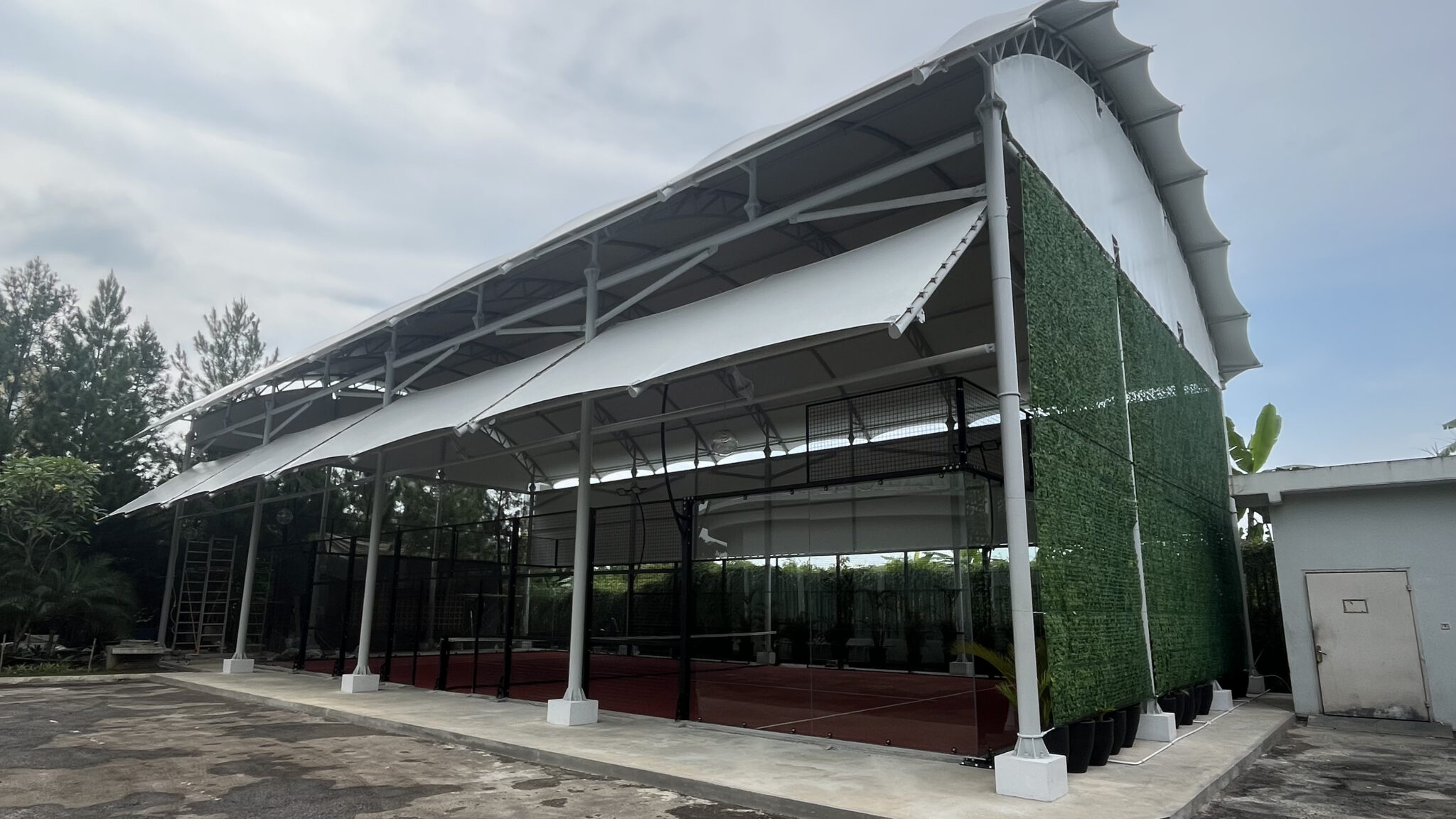 Padel Court - PT Rizqi Mitratama Mandiri